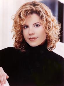 NYC, 11/11/2017, 2:00PM. Faculty Recital: Danielle Farina, viola.